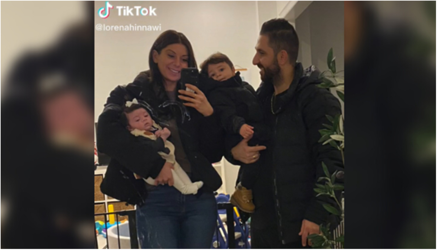 Rodila je dvije prekrasne bebe, a zbog jedne činjenice svi joj se dive