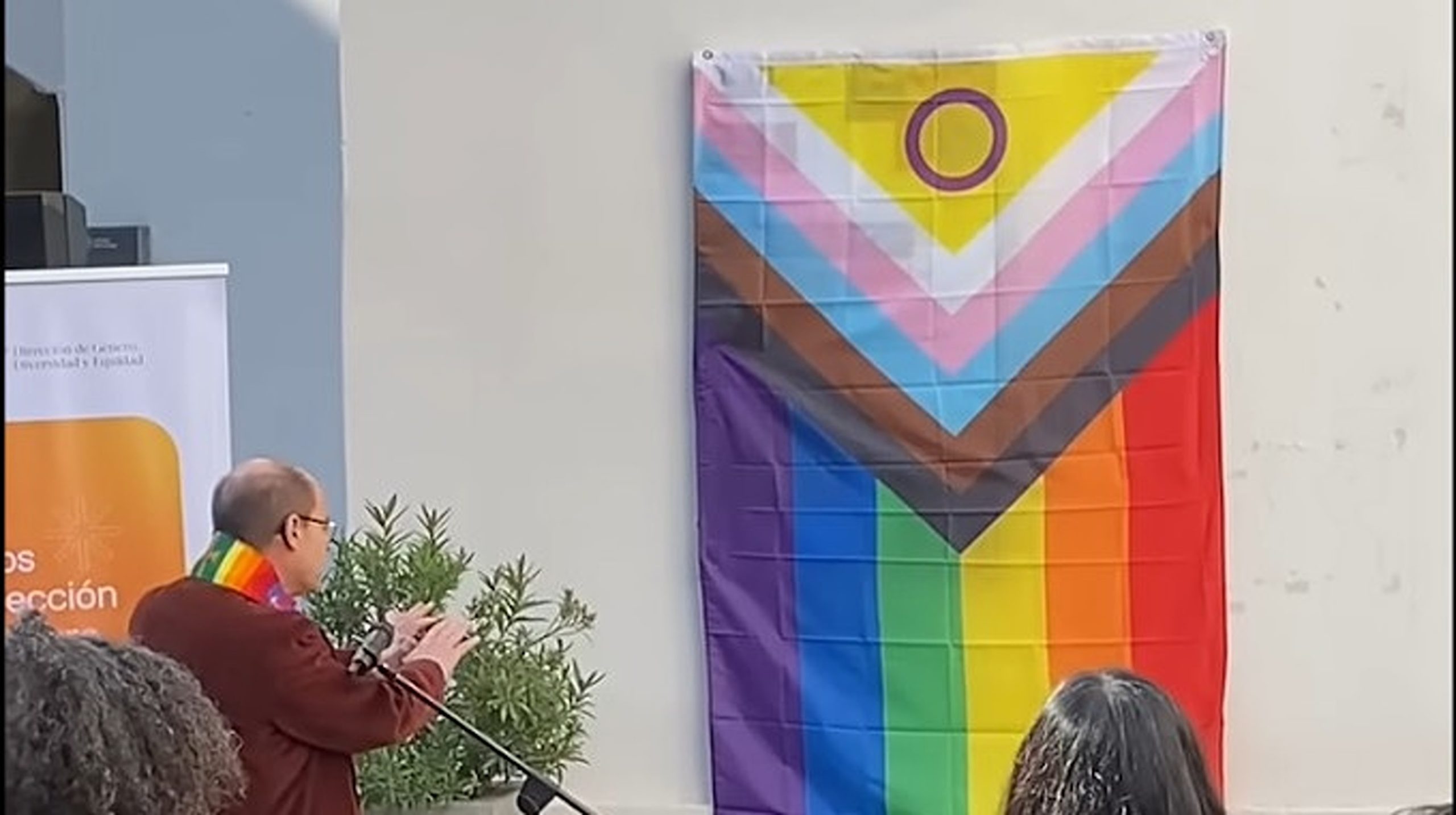 Isusovačko sveučilište održalo je vjersku ceremoniju tijekom koje je ...